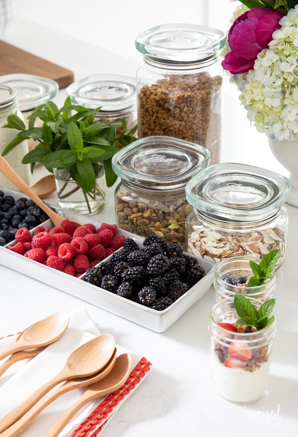 Yogurt Parfait and Granola Bar