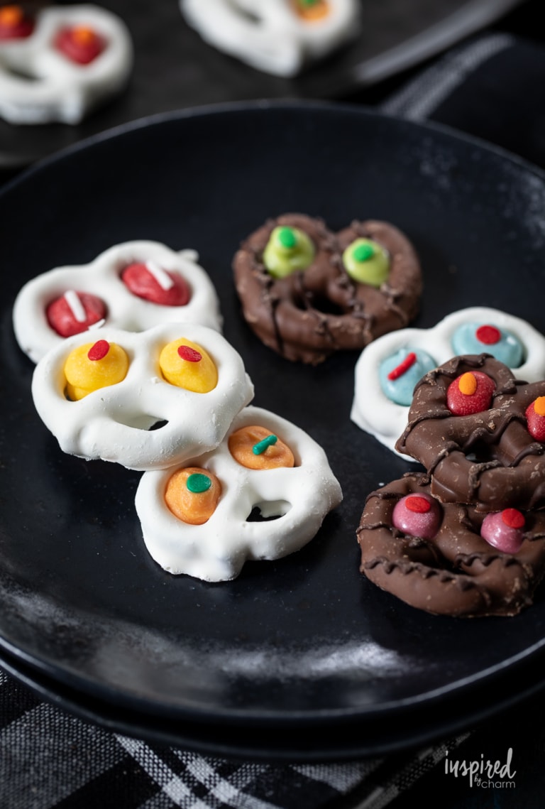 Halloween Pretzels