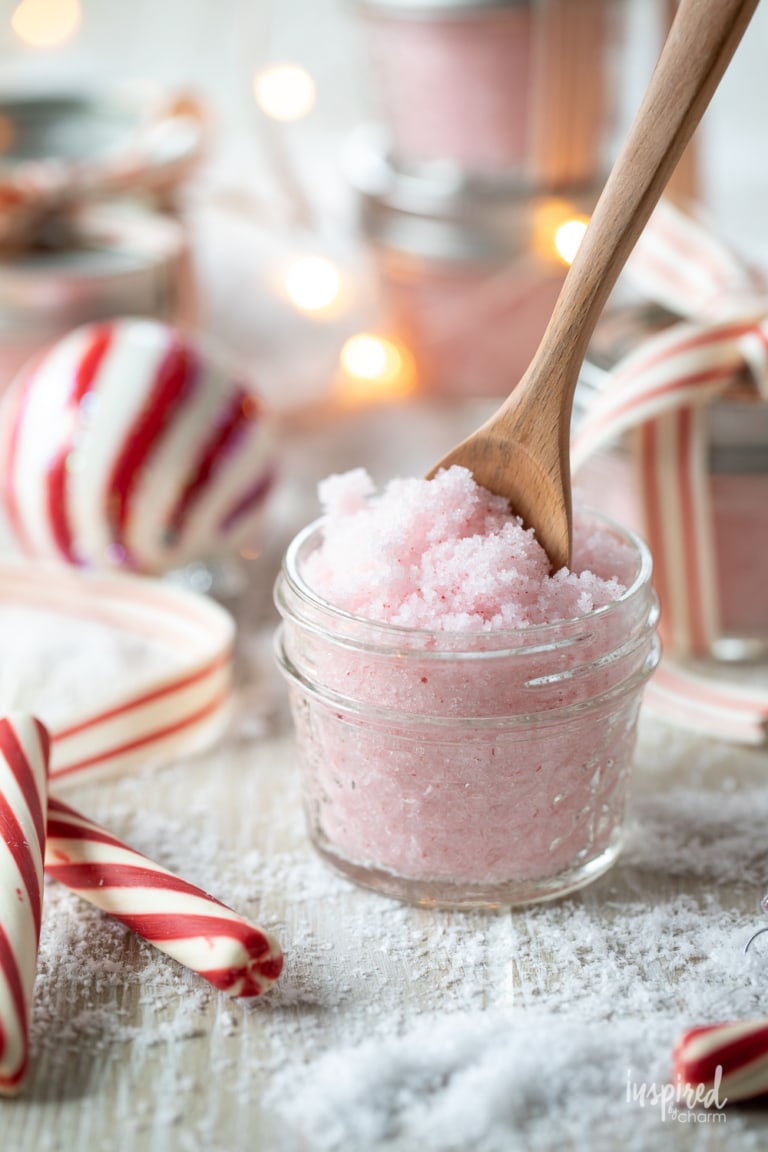 Merry & Minty: Irresistible Peppermint Recipes for Christmas