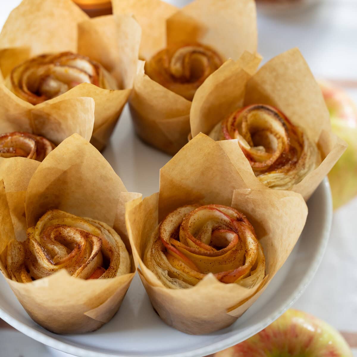 Apple Puff Pastry Roses