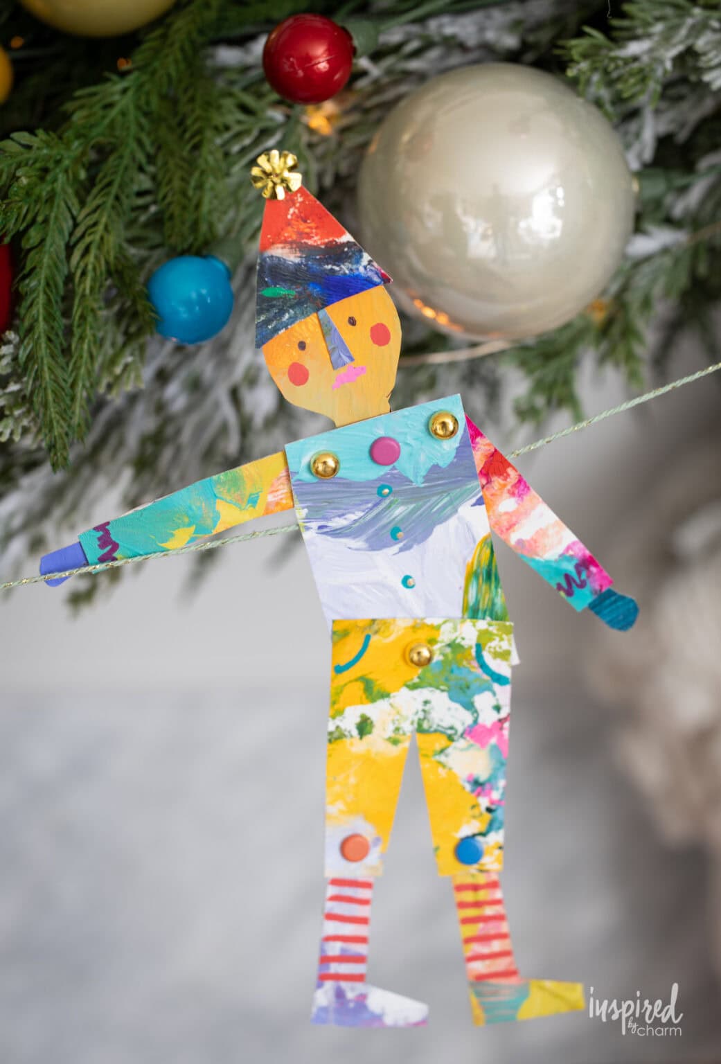 Handmade Colorful Articulated Paper Figures for Christmas